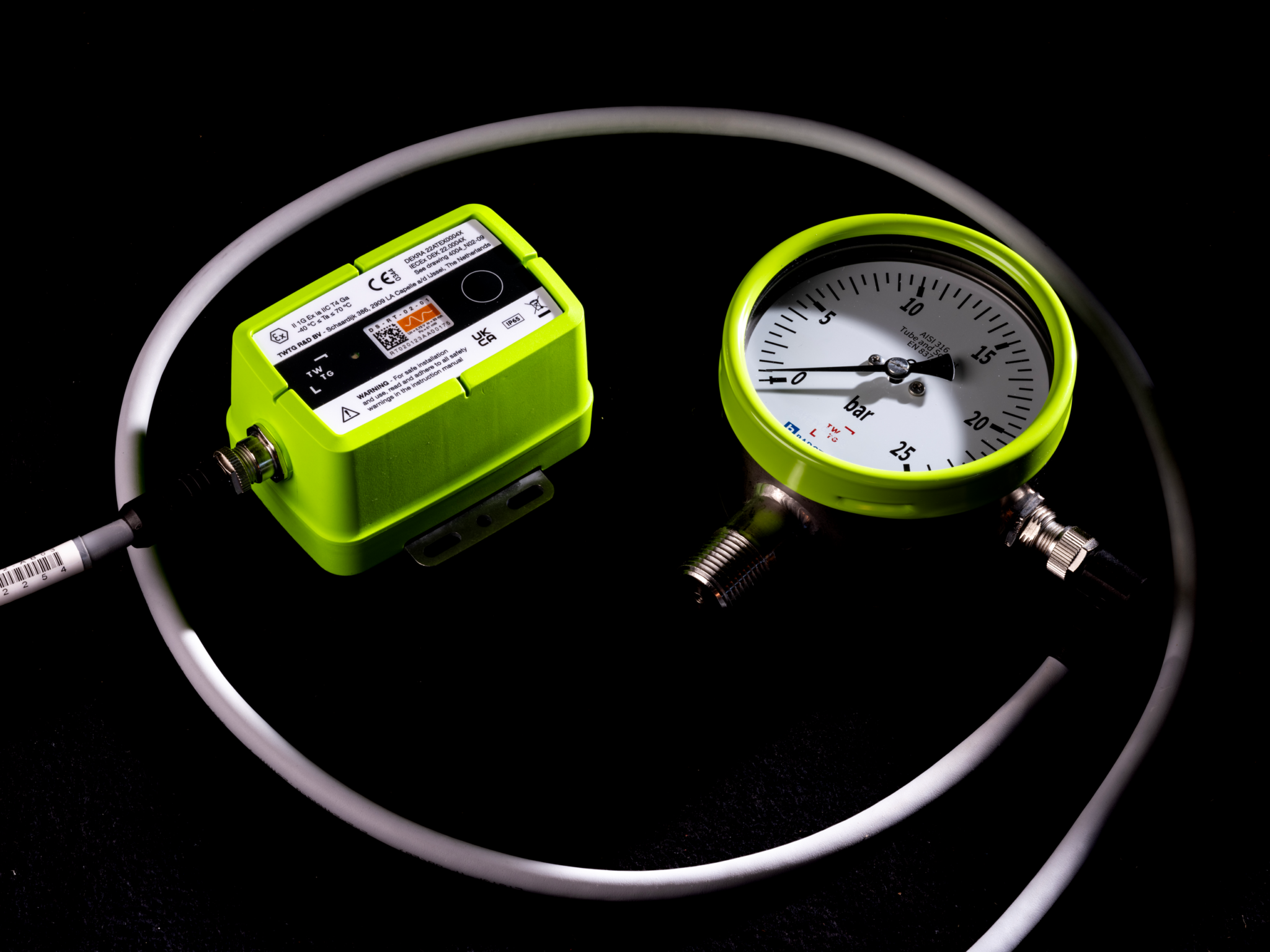 NEON Pressure Sensor and Gauge - TWTG